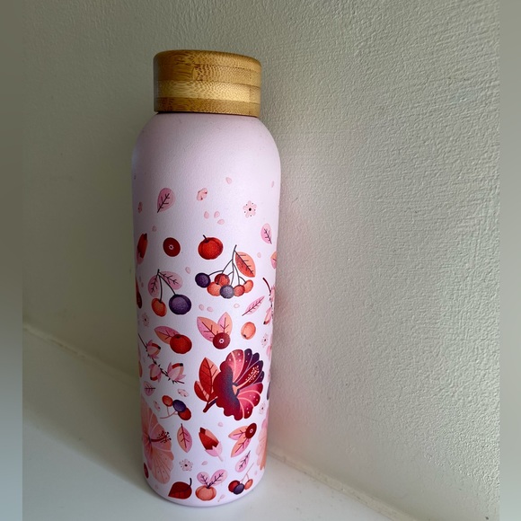 Waterdrop | Kitchen | Insulated Water Bottle 2oz Pastel Pink Flowers ...